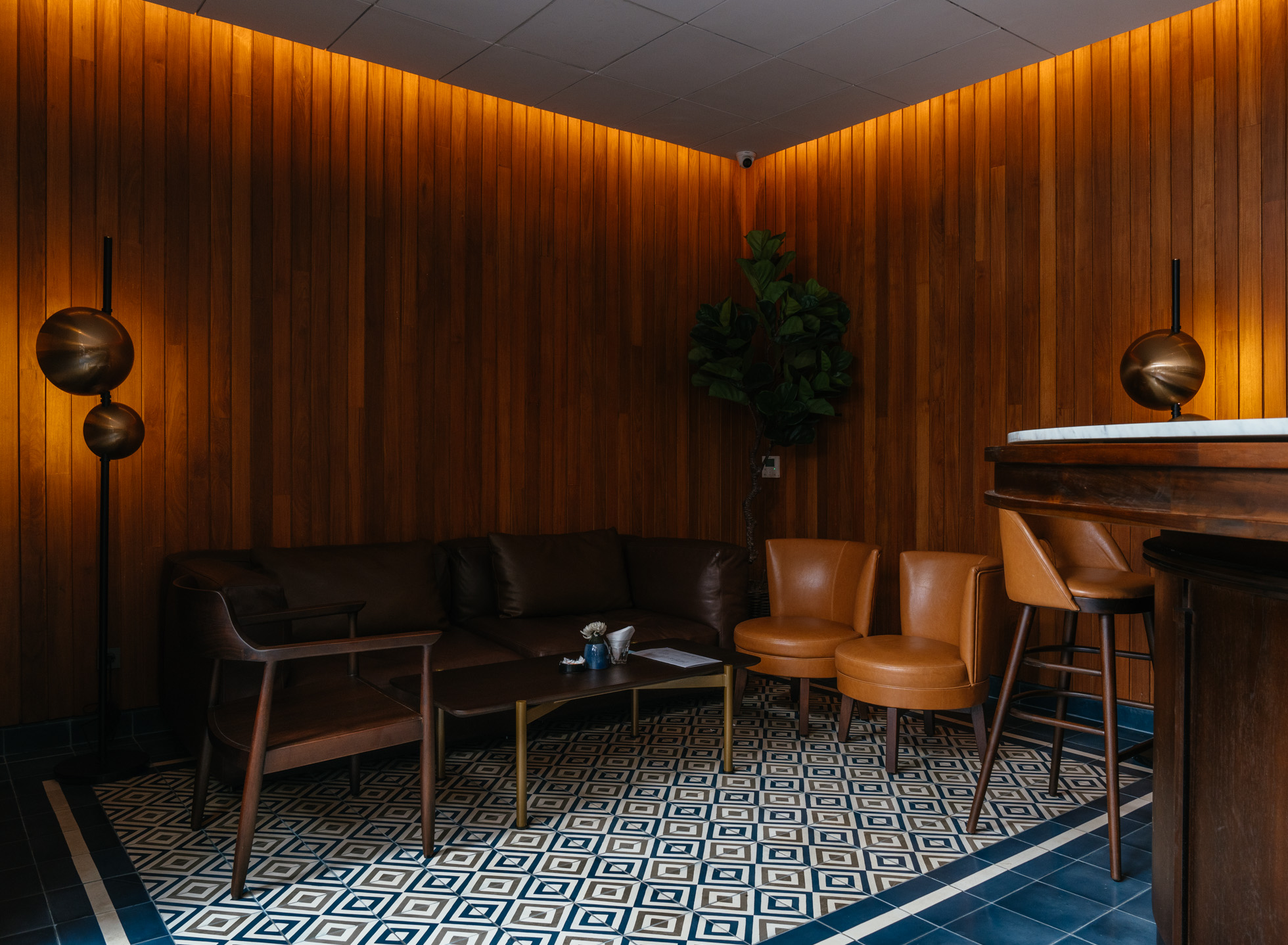 Dominica Strips It Back to the Fundamentals - Manual Jakarta