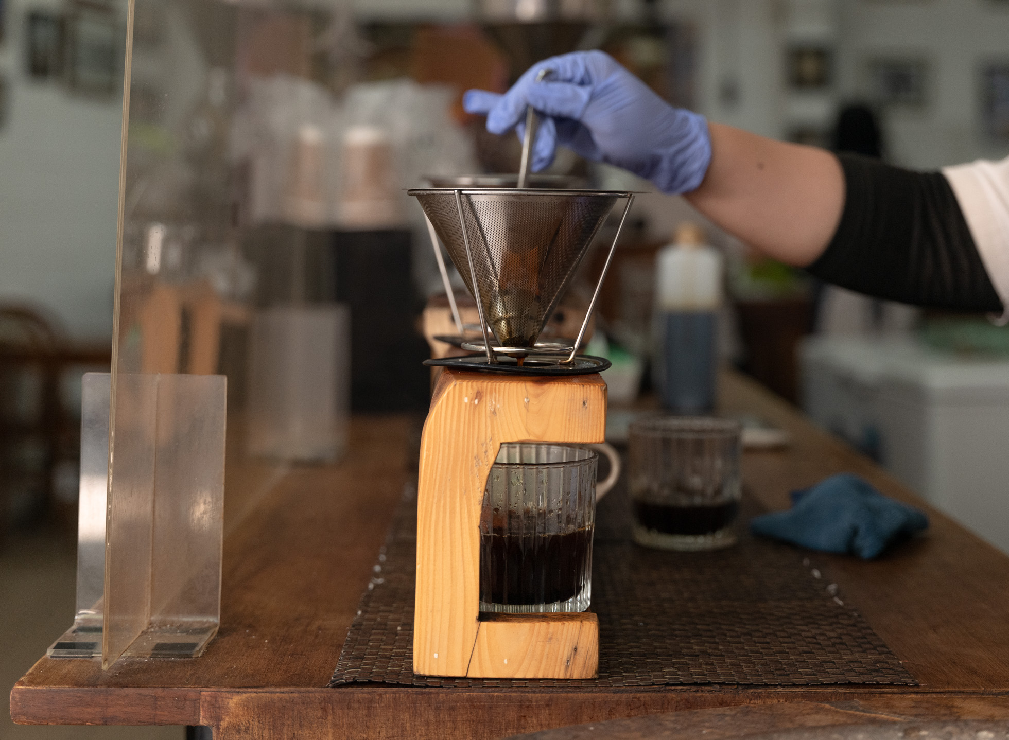 Djauw Coffee Goes Back to Old-School Ways - Manual Jakarta