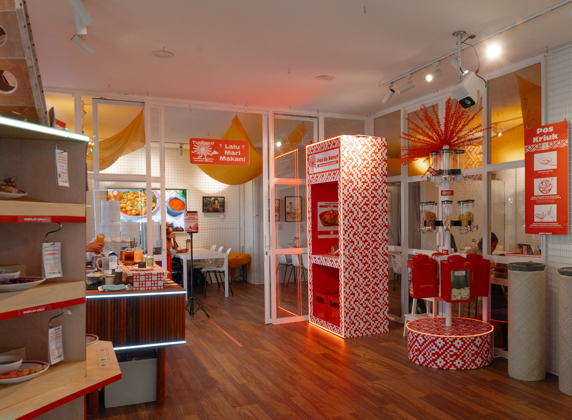 The Dining Playground of MARI-MARI - Manual Jakarta
