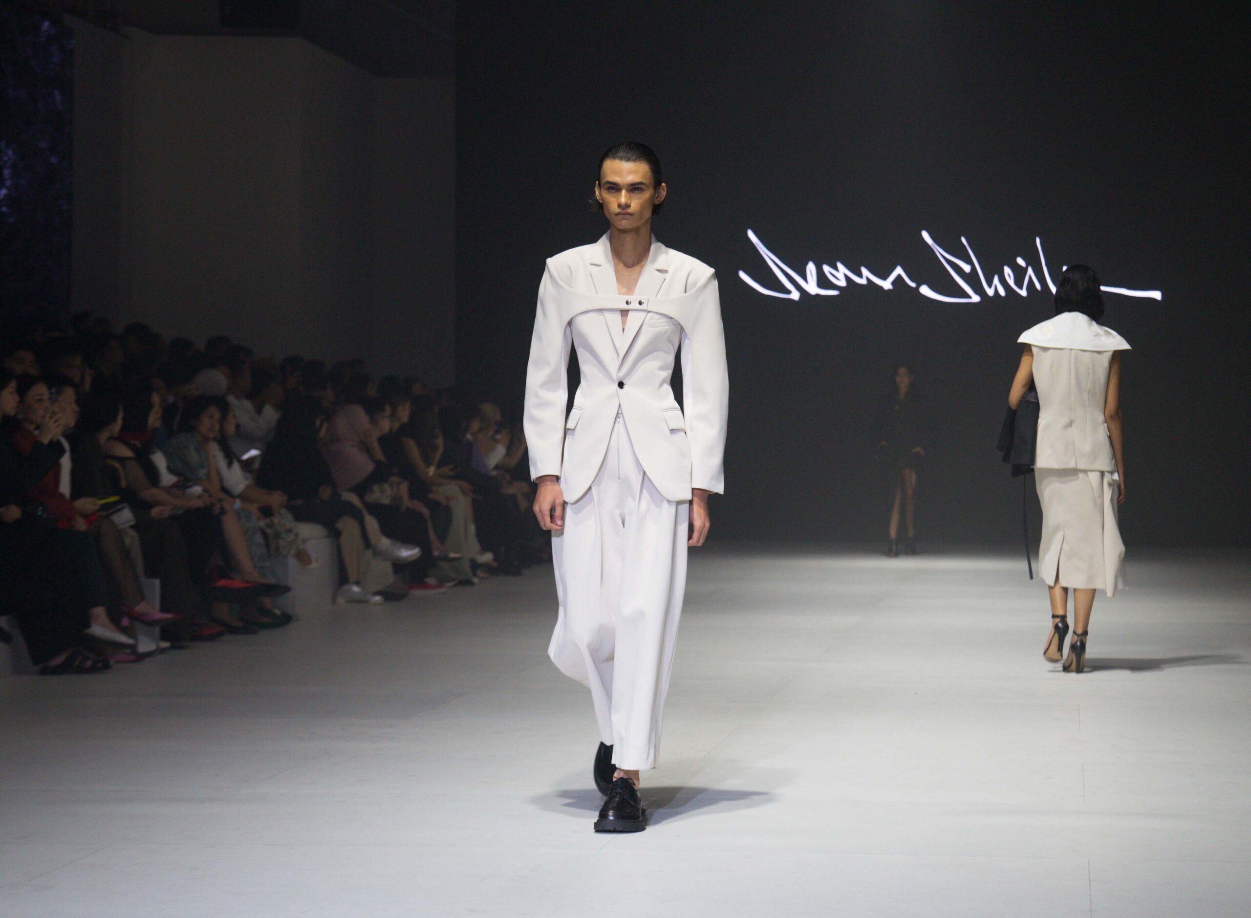 JFW 2024: Sejauh Mata Memandang, Sean Sheila and Mahija - Manual Jakarta