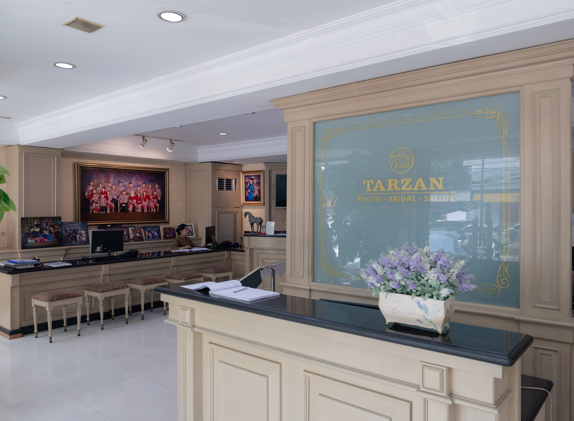 70 Years On, Tarzan Photo Is Still Capturing Milestones and Moments ...