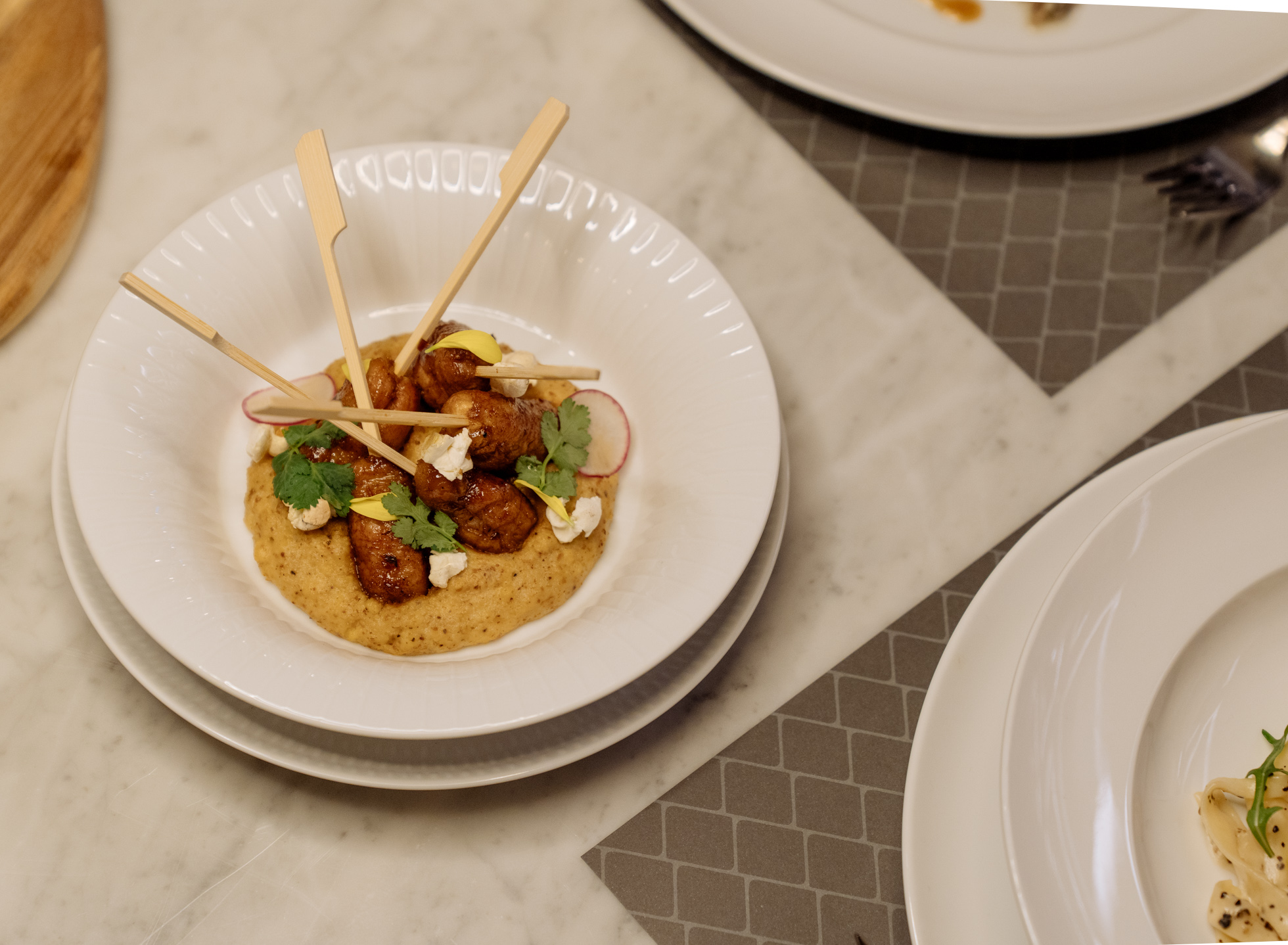 Rendezvous at XXX by Leon Goldstein - Manual Jakarta