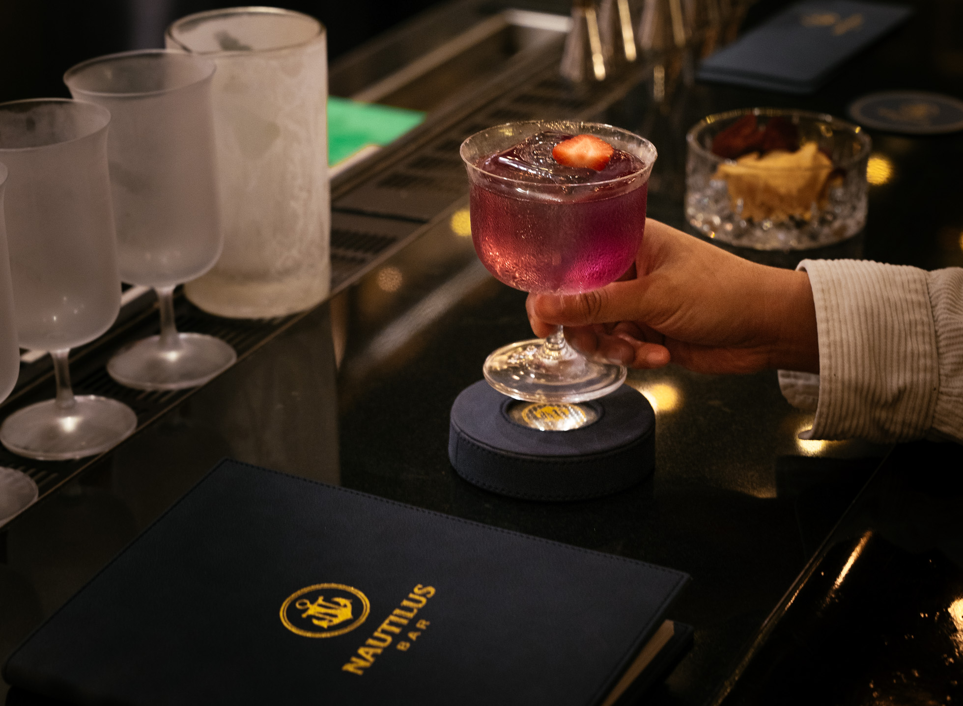 At Nautilus Bar, a Voyage Across the Archipelago - Manual Jakarta