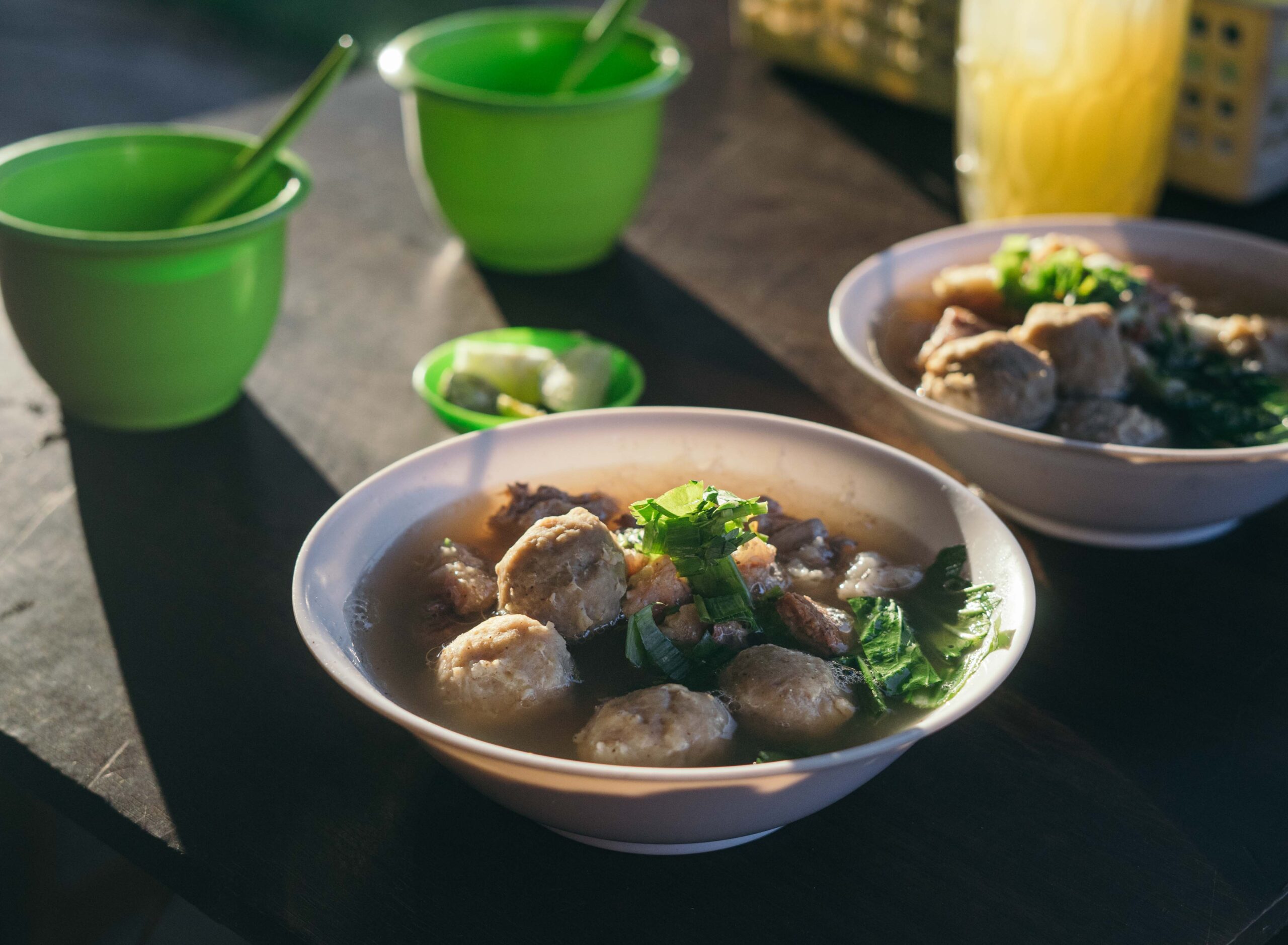 Bakso Kaldu Pusaka Cooks Up a One-Year-Old Broth - Manual Jakarta