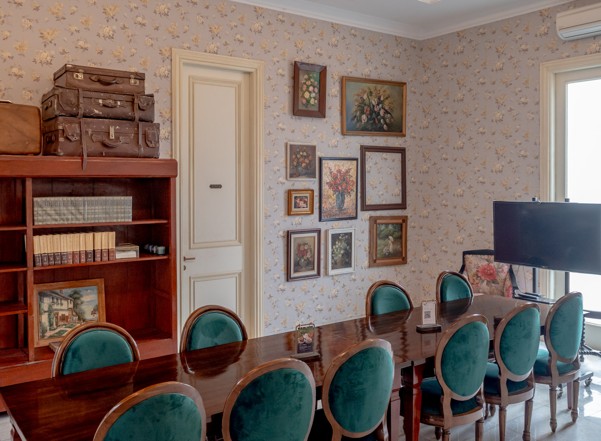 Scenes of Home at ONNI Garden House - Manual Jakarta