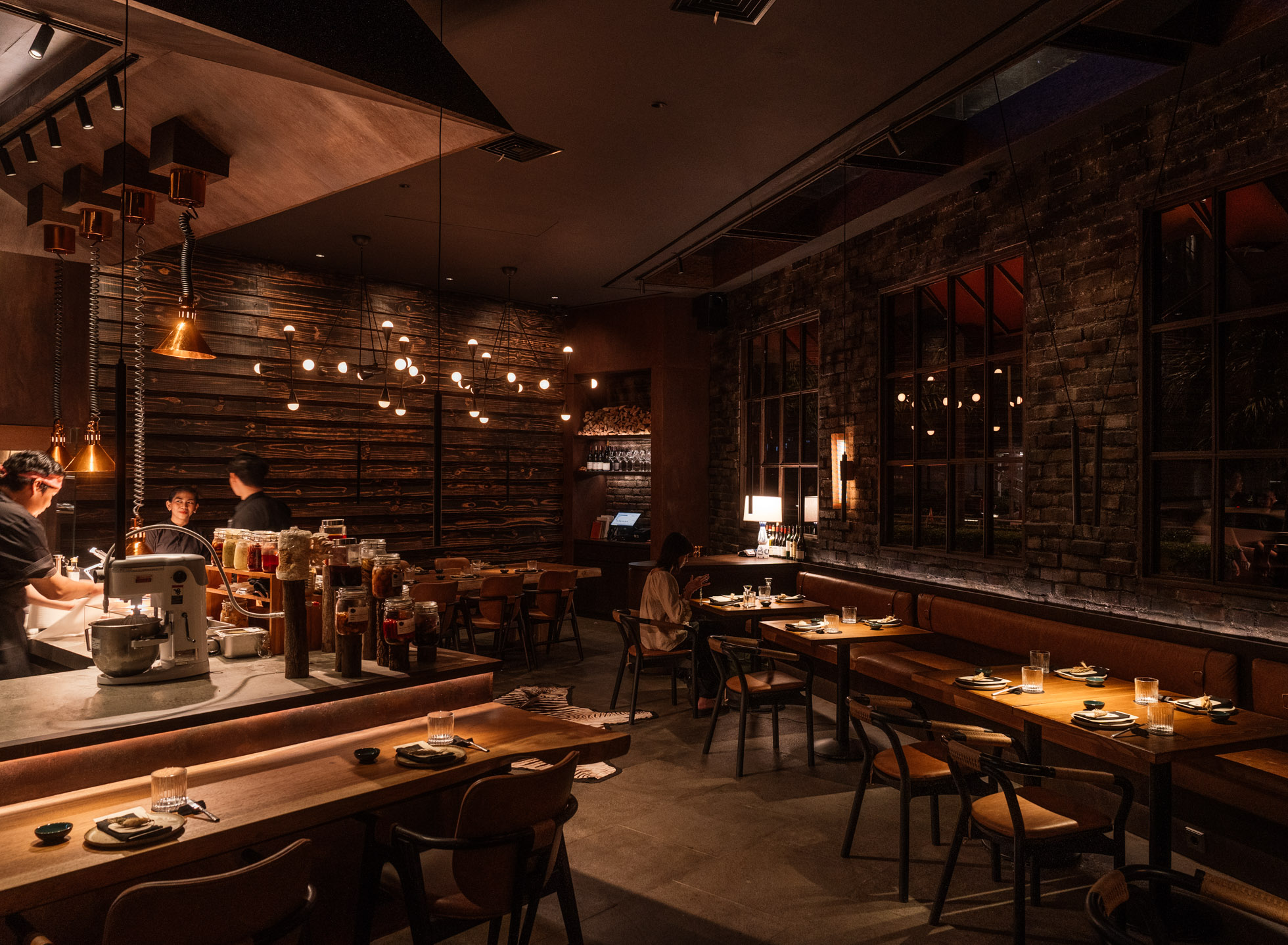 The Charkoal Philosophy - Manual Jakarta