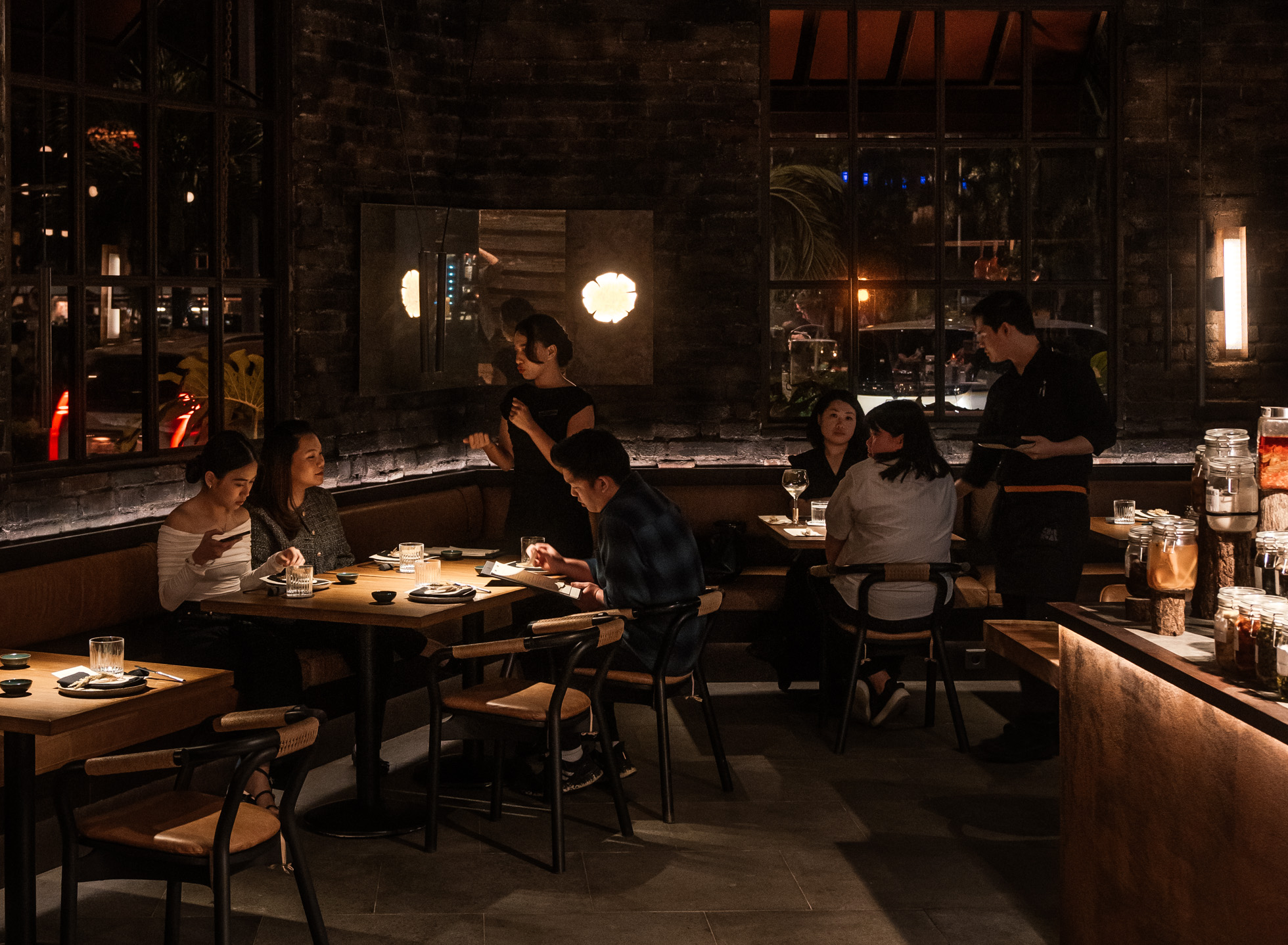 The Charkoal Philosophy - Manual Jakarta