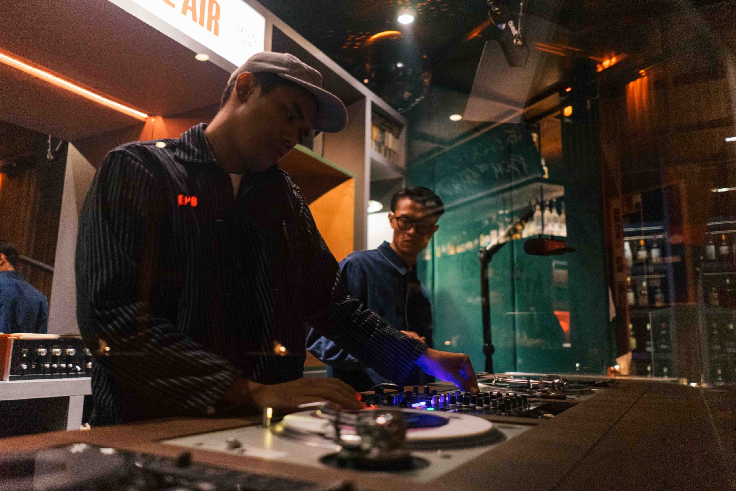 Live From Club 45 Radio Bar - Manual Jakarta