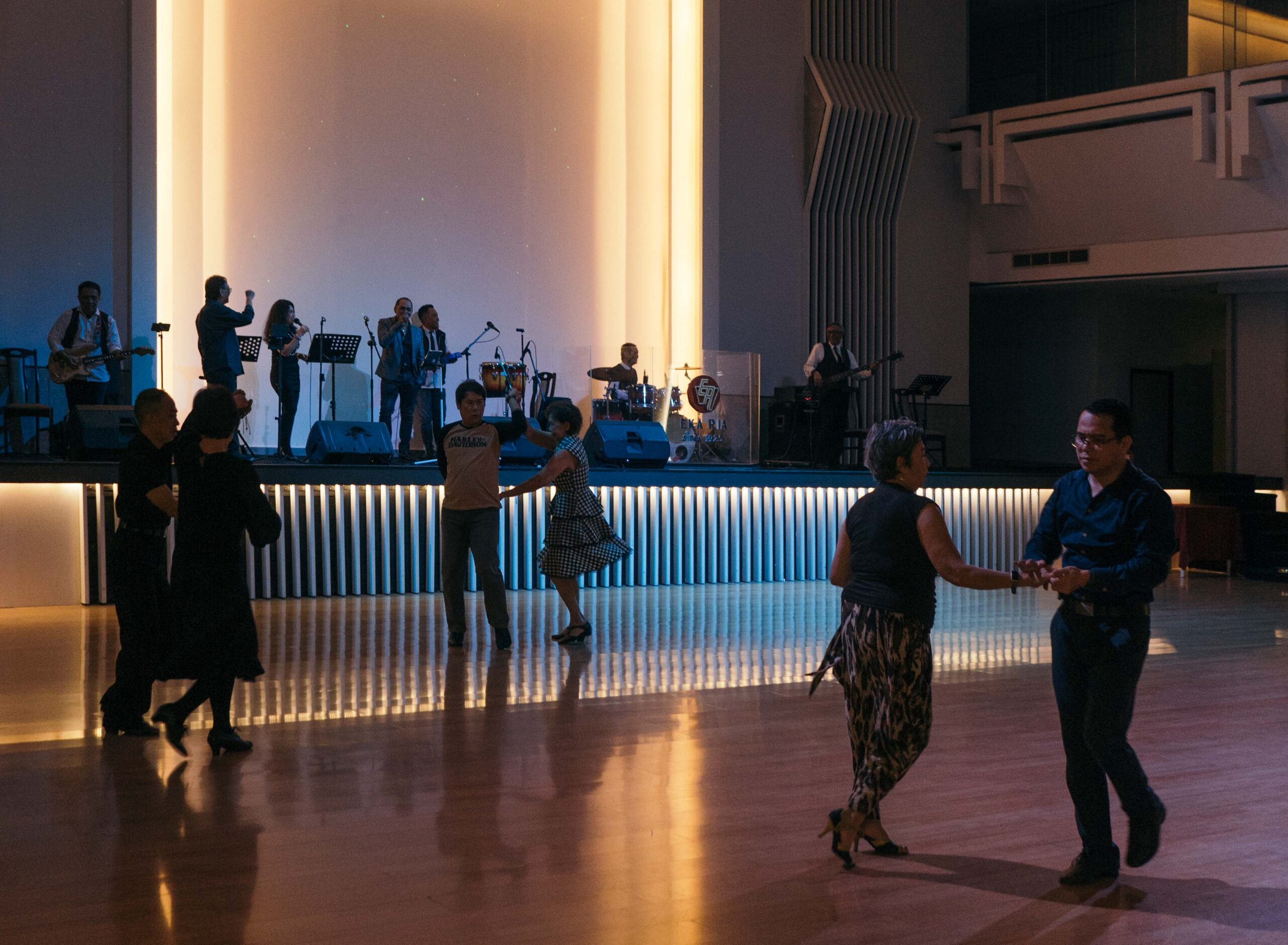 Twirl, Sway and Step Into the World of Social Dancing - Manual Jakarta