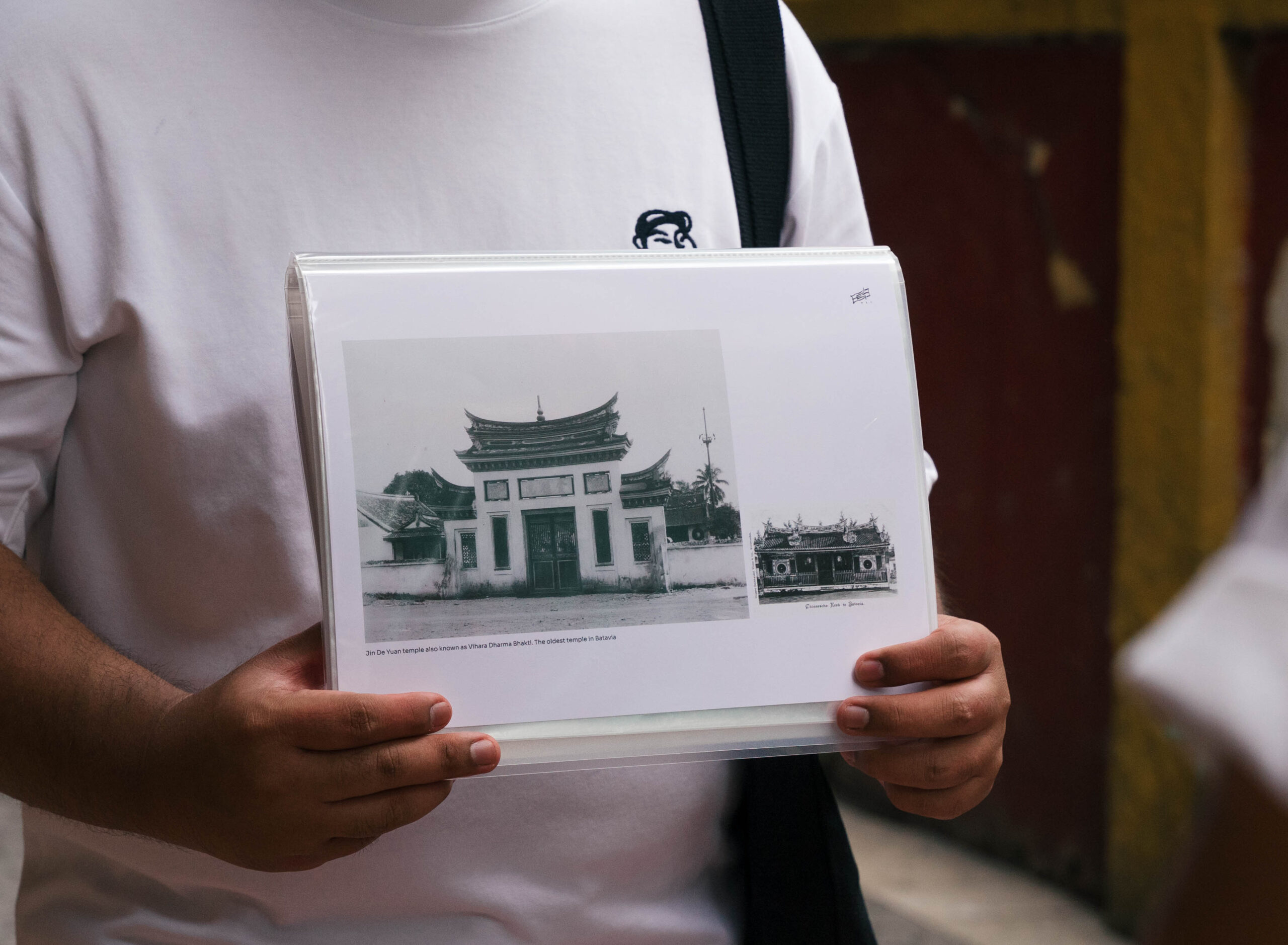 Artist Metta Setiandi Reflects on Her Neighbourhood Through MET Glodok ...