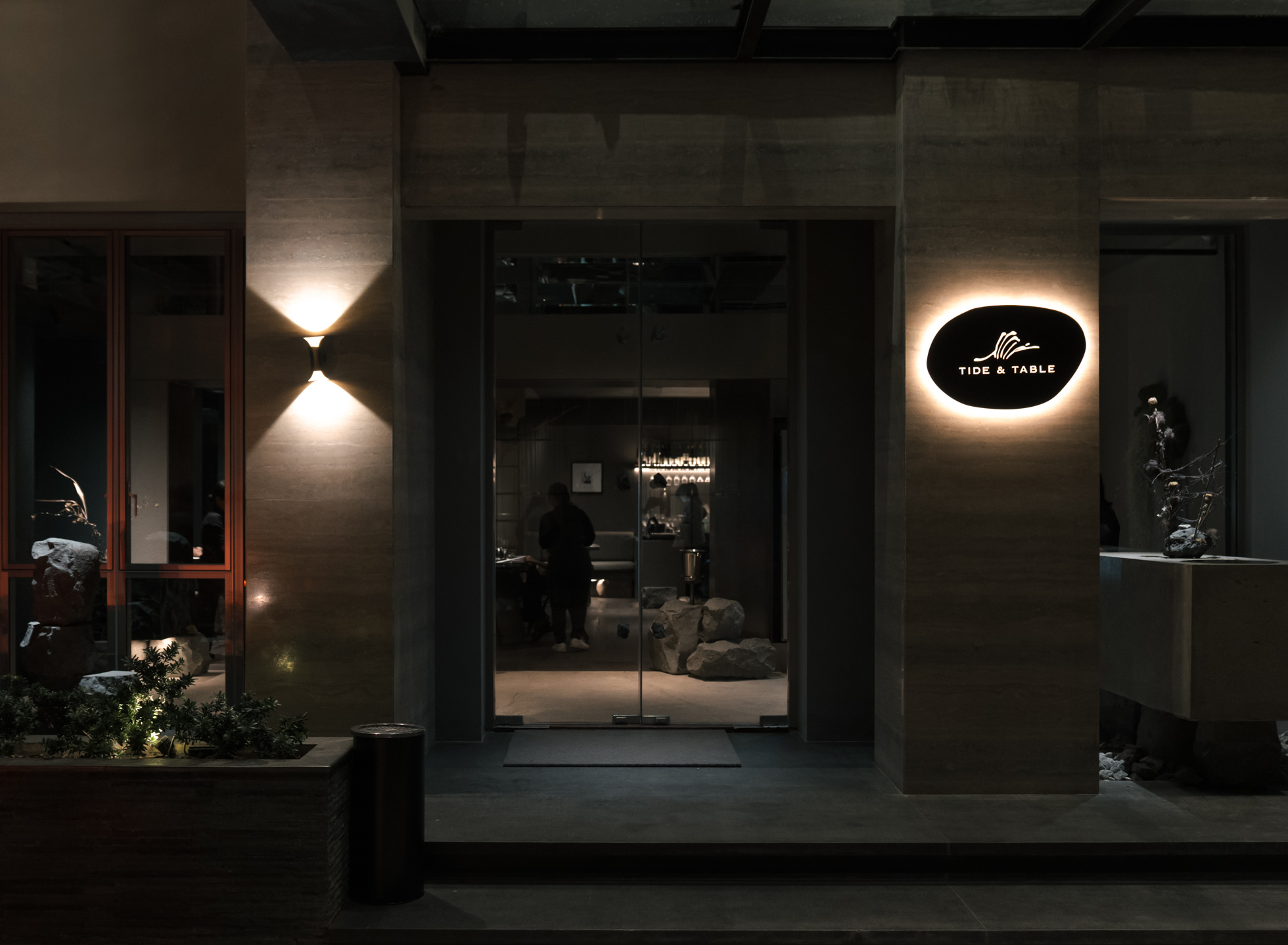 Tide and Table - Manual Jakarta